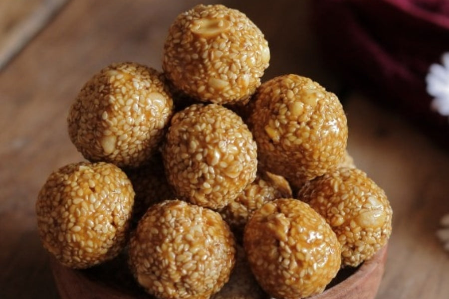 Tilgul with Cardamom - Makar Sankranti Special – Emperor Akbar Cardamom